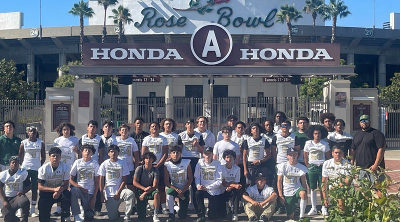 Lakeside High School (Lake Elsinore, CA) Football