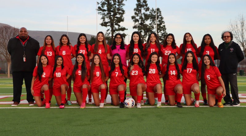 Lindsay High School (CA) Girls Varsity Soccer